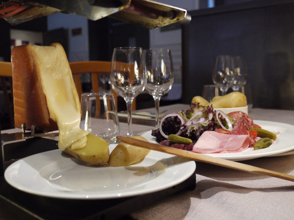 Restaurant le Savoyard | Spécialités savoyardes et cuisine de saison